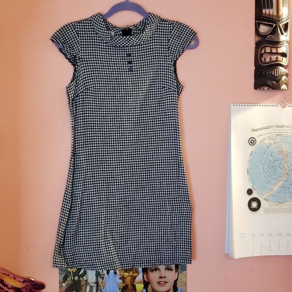 Dresses | Comfy Gingham Black Hounds Tooth Dress | Poshmark